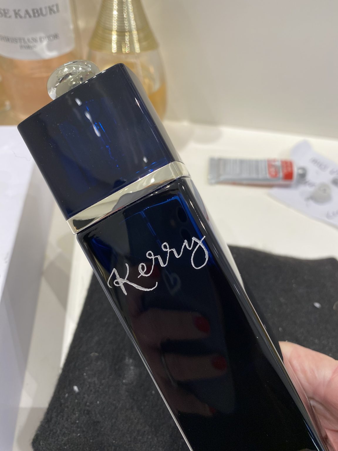 Perfume bottle engraving in Selfridges (for Dior) – INKspire Calligraphy