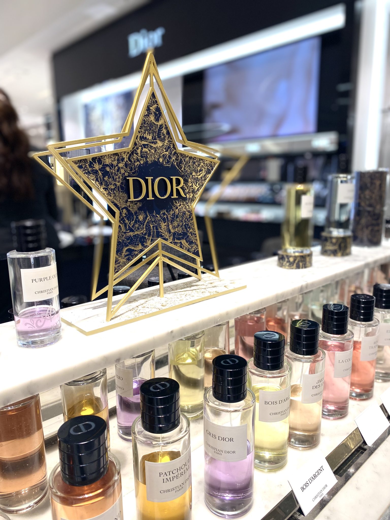 Perfume bottle engraving in Selfridges (for Dior) – INKspire Calligraphy